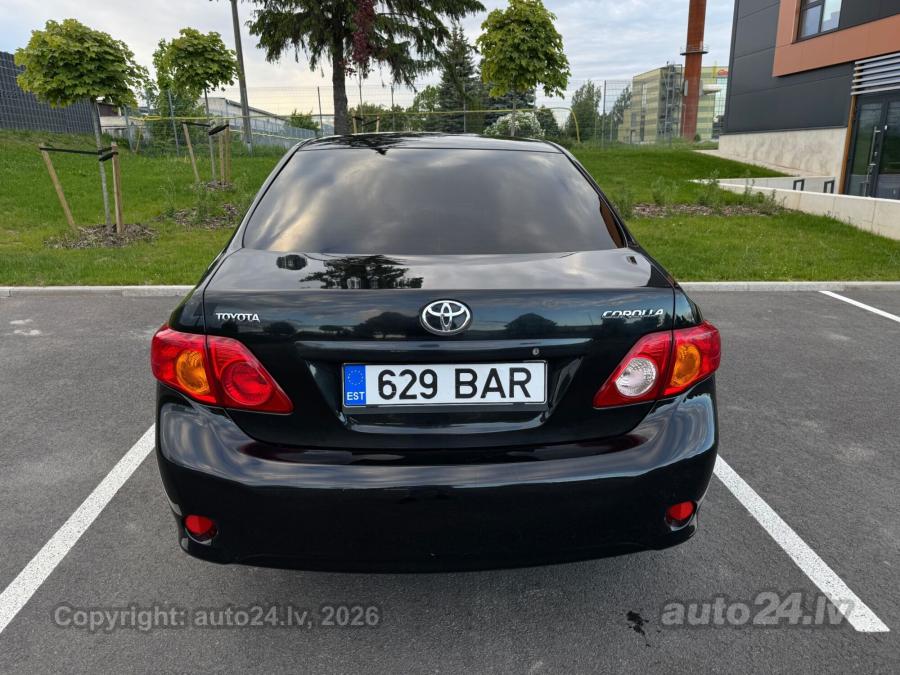 Black Toyota Corolla 2008 in Tartu, with an engine capacity of 1.60 L and mileage of 314 thousand km for 3250 €, photo 6 on AUTOMOTO.COM.LV