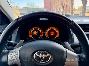 Black Toyota Corolla 2009 in Tallinn, with an engine capacity of 1.60 L and mileage of 260 thousand km for 3299 €, photo 12 on AUTOMOTO.COM.LV