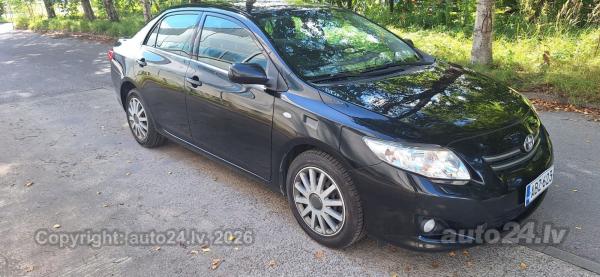 Melns Toyota Corolla 2009 Pērnava, ar dzinēja tilpumu 1.40 L un nobraukumu 246 tūkst. km par 3490 €, foto 3 vietnē AUTOMOTO.COM.LV