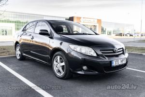 Melns Toyota Corolla 2010 Tallina, ar dzinēja tilpumu 1.60 L un nobraukumu 266 tūkst. km par 2990 €, foto  vietnē AUTOMOTO.COM.LV