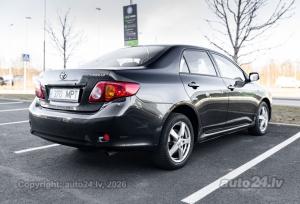 Melns Toyota Corolla 2010 Tallina, ar dzinēja tilpumu 1.60 L un nobraukumu 266 tūkst. km par 2990 €, foto 6 vietnē AUTOMOTO.COM.LV