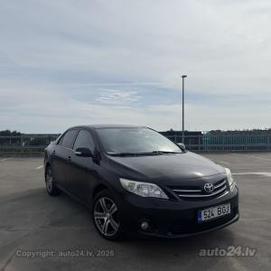 Черный Тойота Королла 2012 в Таллин, объемом двигателя 1.60 л и пробегом 238 тыс. км за 4100 €, фото 3 на AUTOMOTO.COM.LV