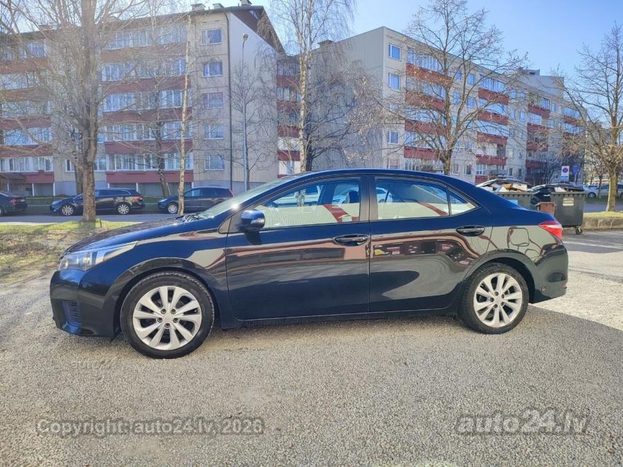 Melns Toyota Corolla 2014 Tallina, ar dzinēja tilpumu 1.60 L un nobraukumu 355 tūkst. km par 4995 €, foto 1 vietnē AUTOMOTO.COM.LV