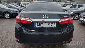 Black Toyota Corolla 2015 in Riga, with an engine capacity of 1.60 L and mileage of 273 thousand km for 6390 €, photo 14 on AUTOMOTO.COM.LV