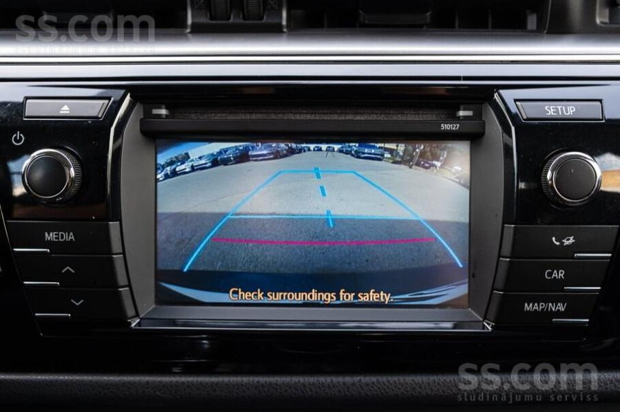 Black Toyota Corolla 2015 in Riga, with an engine capacity of 1.60 L and mileage of 181 thousand km for 7650 €, photo 15 on AUTOMOTO.COM.LV