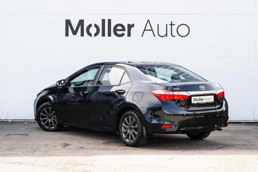 Melns Toyota Corolla 2015 Rīga, ar dzinēja tilpumu 1.60 L un nobraukumu 181 tūkst. km par 7650 €, foto 4 vietnē AUTOMOTO.COM.LV