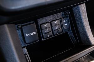 Melns Toyota Corolla 2015 Rīga, ar dzinēja tilpumu 1.60 L un nobraukumu 181 tūkst. km par 7650 €, foto 18 vietnē AUTOMOTO.COM.LV