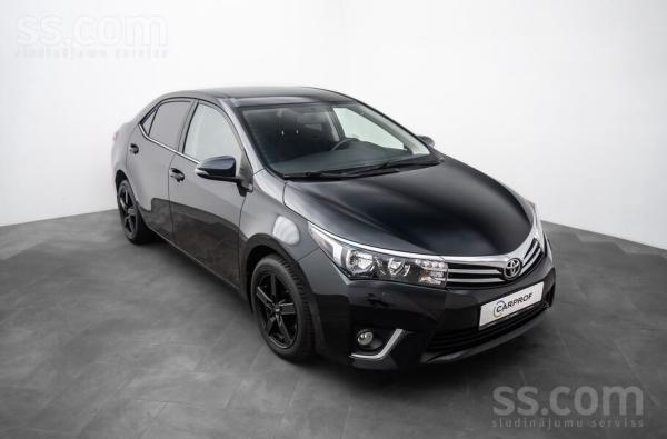 Black Toyota Corolla 2015 in Tallinn, with an engine capacity of 1.60 L and mileage of 100 thousand km for 10999 €, photo 5 on AUTOMOTO.COM.LV