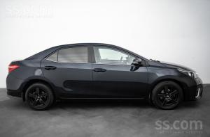 Melns Toyota Corolla 2015 Tallina, ar dzinēja tilpumu 1.60 L un nobraukumu 100 tūkst. km par 10999 €, foto 7 vietnē AUTOMOTO.COM.LV