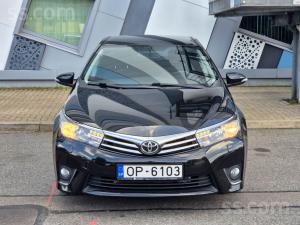 Melns Toyota Corolla 2015 Rīga, ar dzinēja tilpumu 1.60 L un nobraukumu 222 tūkst. km par 7350 €, foto 3 vietnē AUTOMOTO.COM.LV
