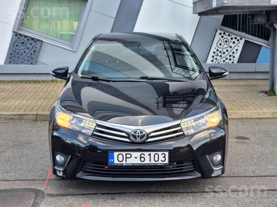 Melns Toyota Corolla 2015 Rīga, ar dzinēja tilpumu 1.60 L un nobraukumu 222 tūkst. km par 7350 €, foto 3 vietnē AUTOMOTO.COM.LV
