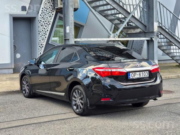 Melns Toyota Corolla 2015 Rīga, ar dzinēja tilpumu 1.60 L un nobraukumu 222 tūkst. km par 7350 €, foto 7 vietnē AUTOMOTO.COM.LV