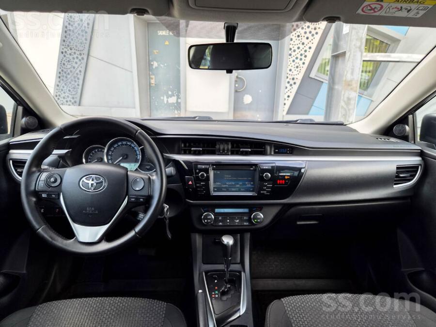 Melns Toyota Corolla 2015 Rīga, ar dzinēja tilpumu 1.60 L un nobraukumu 222 tūkst. km par 7350 €, foto 8 vietnē AUTOMOTO.COM.LV