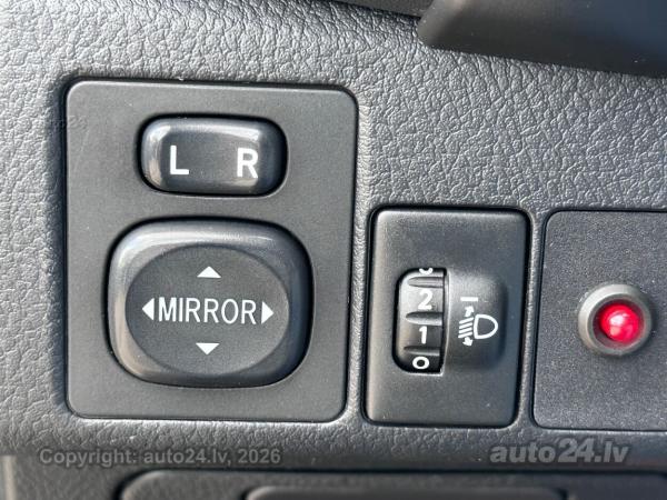 Toyota Corolla 2015 Tartu vietnē Melns Toyota Corolla 2015 Tartu, ar dzinēja tilpumu 1.60 L un nobraukumu 177 tūkst. km par 8950 €, foto 7 vietnē AUTOMOTO.COM.LV
