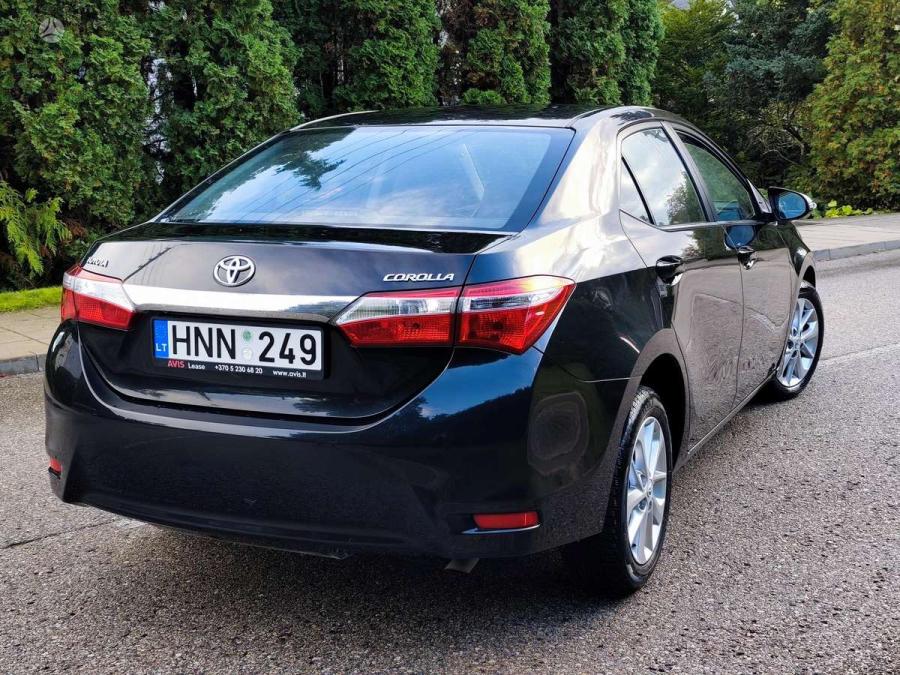 Melns Toyota Corolla 2015 Anykščiai, ar dzinēja tilpumu 1.60 L un nobraukumu 140 tūkst. km par 8450 €, foto 5 vietnē AUTOMOTO.COM.LV