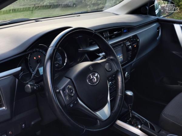 Toyota Corolla 2015 Anykščiai vietnē Melns Toyota Corolla 2015 Anykščiai, ar dzinēja tilpumu 1.60 L un nobraukumu 140 tūkst. km par 8450 €, foto 9 vietnē AUTOMOTO.COM.LV