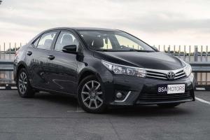 Black Toyota Corolla 2016 in Vilnius, with an engine capacity of 1.60 L and mileage of 118 thousand km for 8399 €, photo 3 on AUTOMOTO.COM.LV