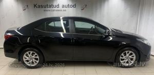 Black Toyota Corolla 2017 in Tallinn, with an engine capacity of 1.60 L and mileage of 95 thousand km for 11900 €, photo 6 on AUTOMOTO.COM.LV