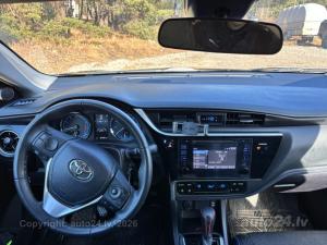 Black Toyota Corolla 2017 in Tallinn, with an engine capacity of 1.80 L and mileage of 88 thousand km for 11000 €, photo 7 on AUTOMOTO.COM.LV