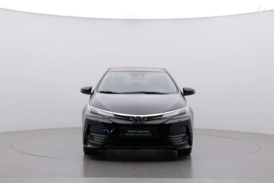 Melns Toyota Corolla 2017 Viļņa, ar dzinēja tilpumu 1.60 L un nobraukumu 87 tūkst. km par 12900 €, foto 7 vietnē AUTOMOTO.COM.LV