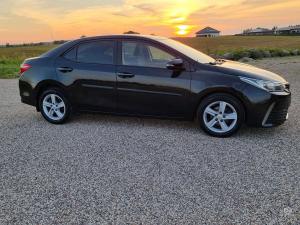 Melns Toyota Corolla 2017 Viļņa, ar dzinēja tilpumu 1.40 L un nobraukumu 300 tūkst. km par 6550 €, foto 8 vietnē AUTOMOTO.COM.LV