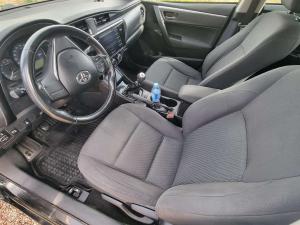 Melns Toyota Corolla 2017 Viļņa, ar dzinēja tilpumu 1.40 L un nobraukumu 300 tūkst. km par 6550 €, foto 10 vietnē AUTOMOTO.COM.LV