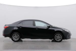 Black Toyota Corolla 2018 in Vilnius, with an engine capacity of 1.60 L and mileage of 136 thousand km for 11900 €, photo 17 on AUTOMOTO.COM.LV