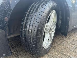 Black Toyota Corolla 2018 in Vilnius, with an engine capacity of 1.40 L and mileage of 160 thousand km for 10499 €, photo 17 on AUTOMOTO.COM.LV