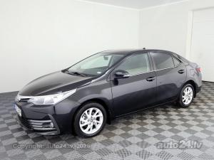Черный Тойота Королла 2018 в Таллин, объемом двигателя 1.60 л и пробегом 129 тыс. км за 5999 €, фото 3 на AUTOMOTO.COM.LV