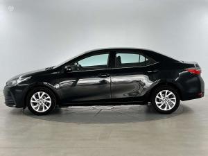 Melns Toyota Corolla 2018 Viļņa, ar dzinēja tilpumu 1.60 L un nobraukumu 174 tūkst. km par 10900 €, foto 4 vietnē AUTOMOTO.COM.LV