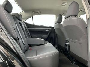 Melns Toyota Corolla 2018 Viļņa, ar dzinēja tilpumu 1.60 L un nobraukumu 174 tūkst. km par 10900 €, foto 8 vietnē AUTOMOTO.COM.LV