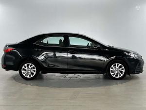 Melns Toyota Corolla 2018 Viļņa, ar dzinēja tilpumu 1.60 L un nobraukumu 174 tūkst. km par 10900 €, foto 17 vietnē AUTOMOTO.COM.LV