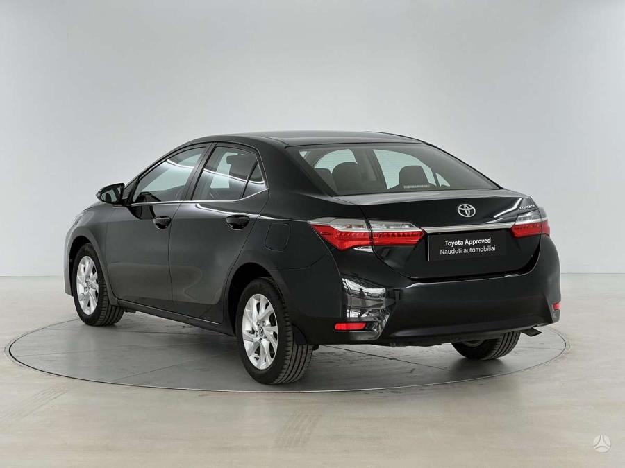Melns Toyota Corolla 2018 Viļņa, ar dzinēja tilpumu 1.60 L un nobraukumu 174 tūkst. km par 10900 €, foto 18 vietnē AUTOMOTO.COM.LV
