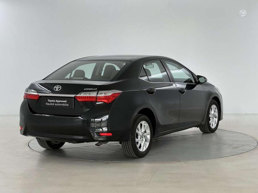 Melns Toyota Corolla 2018 Viļņa, ar dzinēja tilpumu 1.60 L un nobraukumu 174 tūkst. km par 10900 €, foto 21 vietnē AUTOMOTO.COM.LV