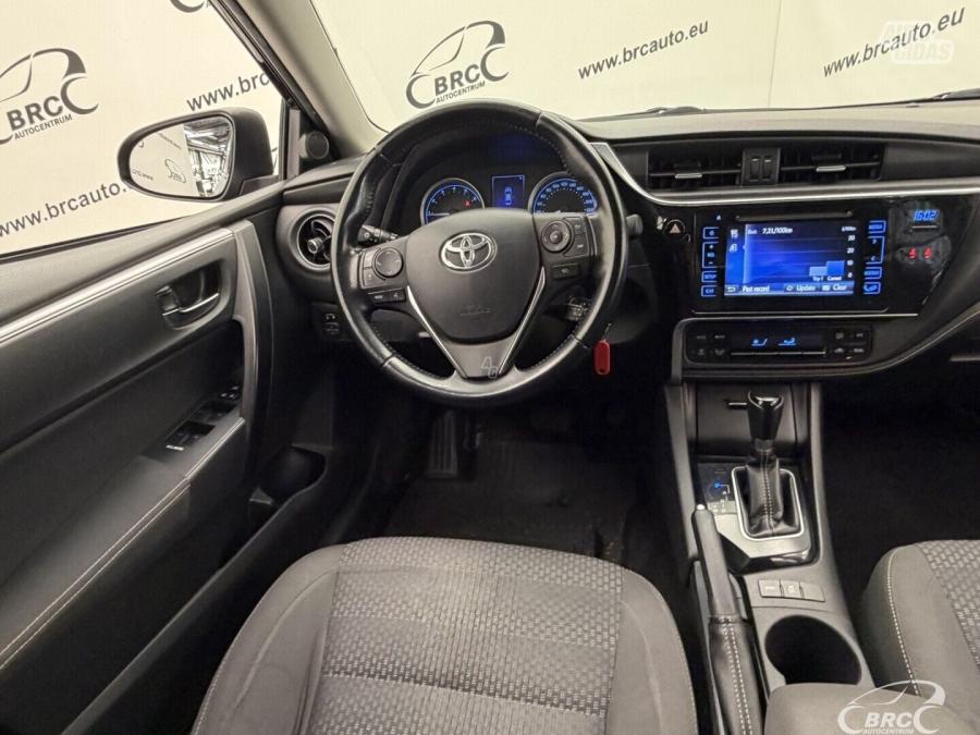 Melns Toyota Corolla 2019 Avižieniai, ar dzinēja tilpumu 1.60 L un nobraukumu 221 tūkst. km par 9900 €, foto 13 vietnē AUTOMOTO.COM.LV