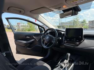 Черный Тойота Королла 2019 в Таллин, объемом двигателя 1.80 л и пробегом 76 тыс. км за 17000 €, фото 13 на AUTOMOTO.COM.LV