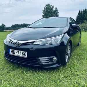 Melns Toyota Corolla 2019 Limbaži, ar dzinēja tilpumu 1.60 L un nobraukumu 224 tūkst. km par 10300 €, foto  vietnē AUTOMOTO.COM.LV