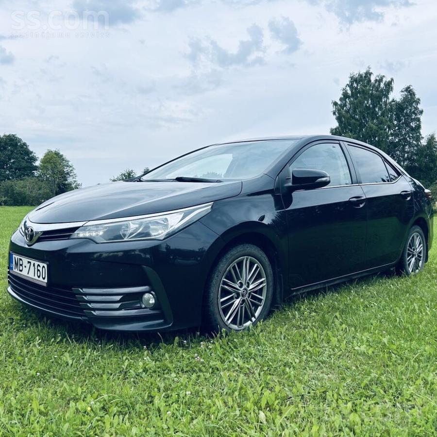 Melns Toyota Corolla 2019 Limbaži, ar dzinēja tilpumu 1.60 L un nobraukumu 224 tūkst. km par 10300 €, foto 3 vietnē AUTOMOTO.COM.LV