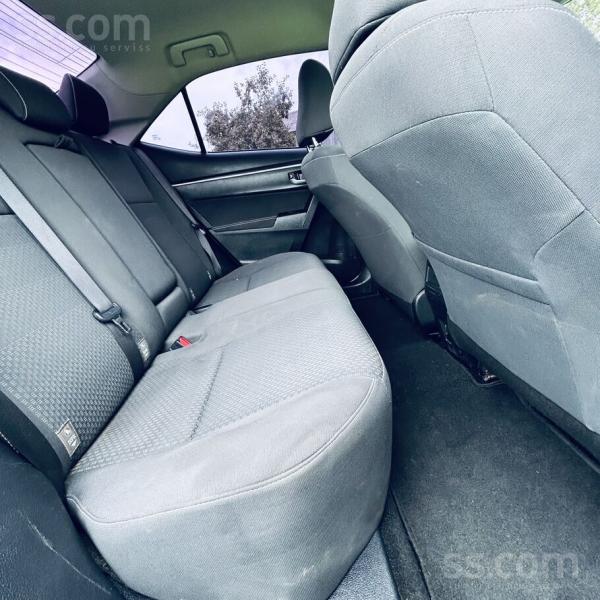 Melns Toyota Corolla 2019 Limbaži, ar dzinēja tilpumu 1.60 L un nobraukumu 224 tūkst. km par 10300 €, foto 6 vietnē AUTOMOTO.COM.LV