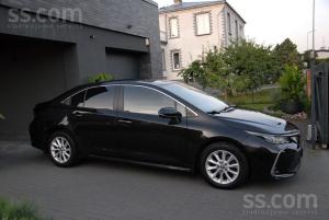 Melns Toyota Corolla 2019 Rīga, ar dzinēja tilpumu 1.60 L un nobraukumu 123 tūkst. km par 12490 €, foto 4 vietnē AUTOMOTO.COM.LV
