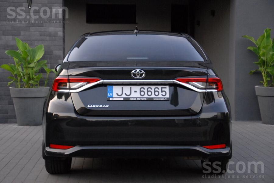 Melns Toyota Corolla 2019 Rīga, ar dzinēja tilpumu 1.60 L un nobraukumu 123 tūkst. km par 12490 €, foto 6 vietnē AUTOMOTO.COM.LV