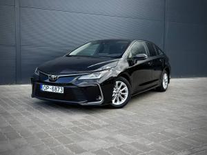 Melns Toyota Corolla 2019 Rīga, ar dzinēja tilpumu 1.60 L un nobraukumu 136 tūkst. km par 13745 €, foto  vietnē AUTOMOTO.COM.LV