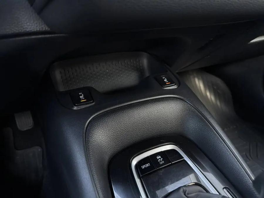 Melns Toyota Corolla 2019 Rīga, ar dzinēja tilpumu 1.60 L un nobraukumu 136 tūkst. km par 13745 €, foto 18 vietnē AUTOMOTO.COM.LV