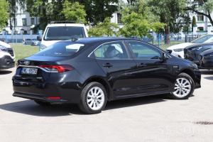 Black Toyota Corolla 2020 in Riga, with an engine capacity of 1.80 L and mileage of 97 thousand km for 10500 €, photo 27 on AUTOMOTO.COM.LV