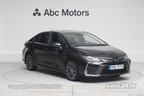 Melns Toyota Corolla 2020 Tallina, ar dzinēja tilpumu 1.80 L un nobraukumu 61 tūkst. km par 18490 €, foto 3 vietnē AUTOMOTO.COM.LV