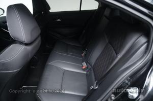 Black Toyota Corolla 2020 in Tallinn, with an engine capacity of 1.80 L and mileage of 61 thousand km for 18490 €, photo 10 on AUTOMOTO.COM.LV