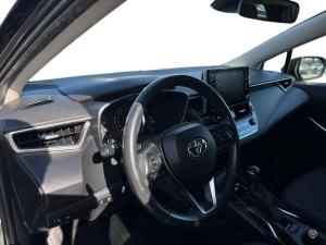 Black Toyota Corolla 2020 in Klaipeda, with an engine capacity of 1.80 L and mileage of 105 thousand km for 18500 €, photo 12 on AUTOMOTO.COM.LV