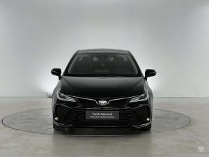 Black Toyota Corolla 2020 in Vilnius, with an engine capacity of 1.80 L and mileage of 100 thousand km for 17900 €, photo 6 on AUTOMOTO.COM.LV