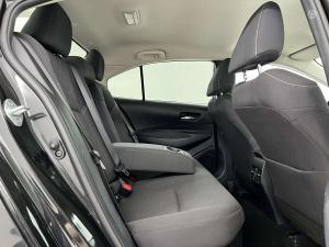 Black Toyota Corolla 2020 in Vilnius, with an engine capacity of 1.80 L and mileage of 100 thousand km for 17900 €, photo 8 on AUTOMOTO.COM.LV