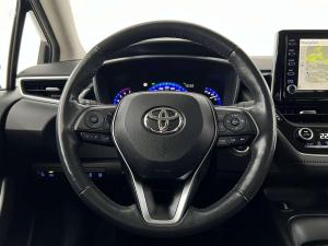 Black Toyota Corolla 2020 in Vilnius, with an engine capacity of 1.80 L and mileage of 100 thousand km for 17900 €, photo 13 on AUTOMOTO.COM.LV